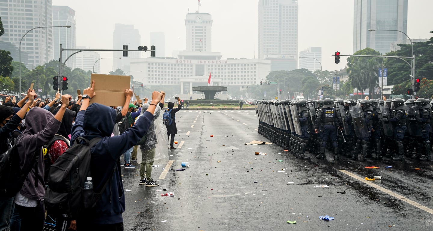 Indonesia's rupiah crisis is forcing Prabowo to choose early